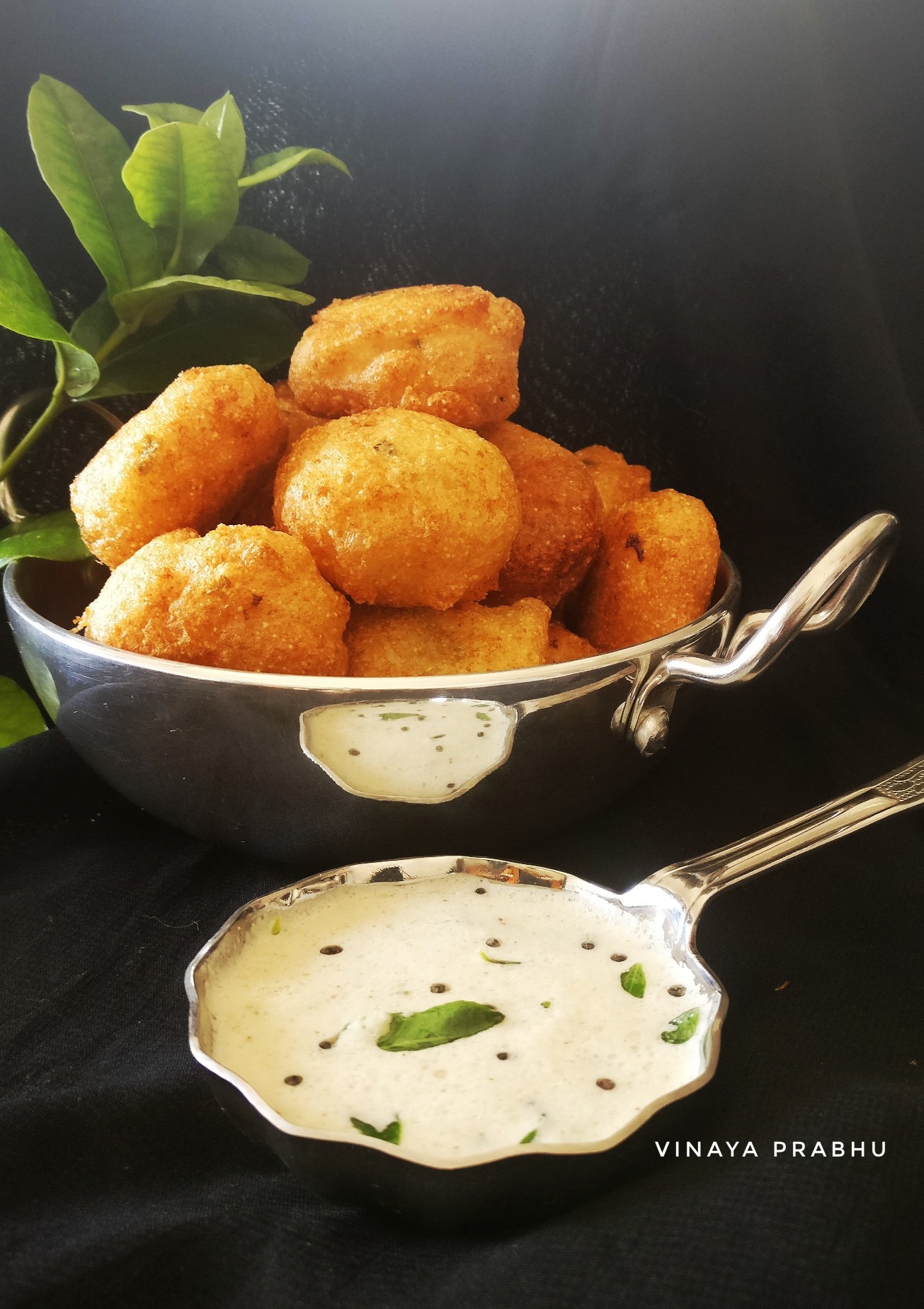 Urad vada/ Biscuit Ambado / Black gram dumplings Recipe – Vinaya's ...